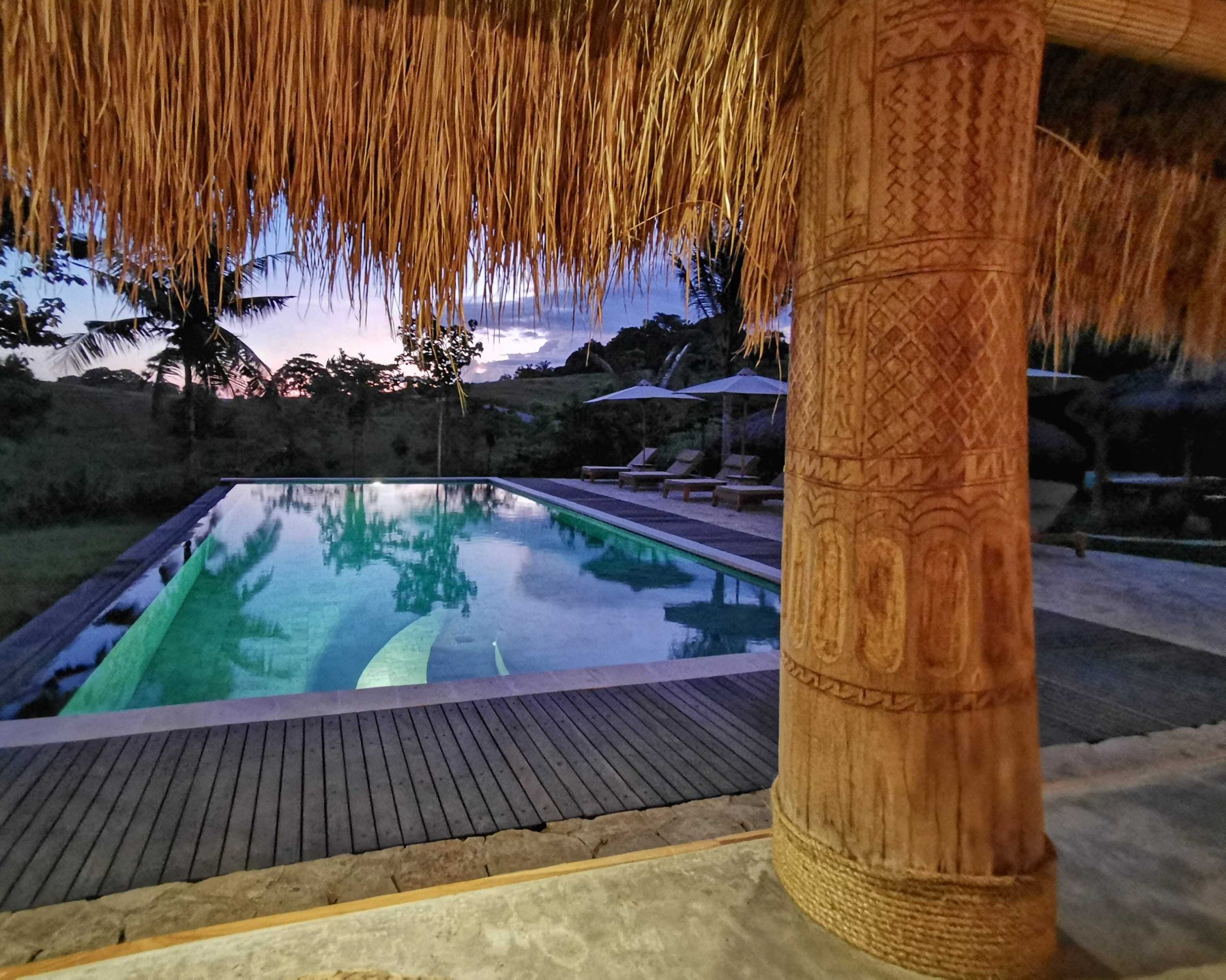 x Pole Sumba - Sumba Surf Camp